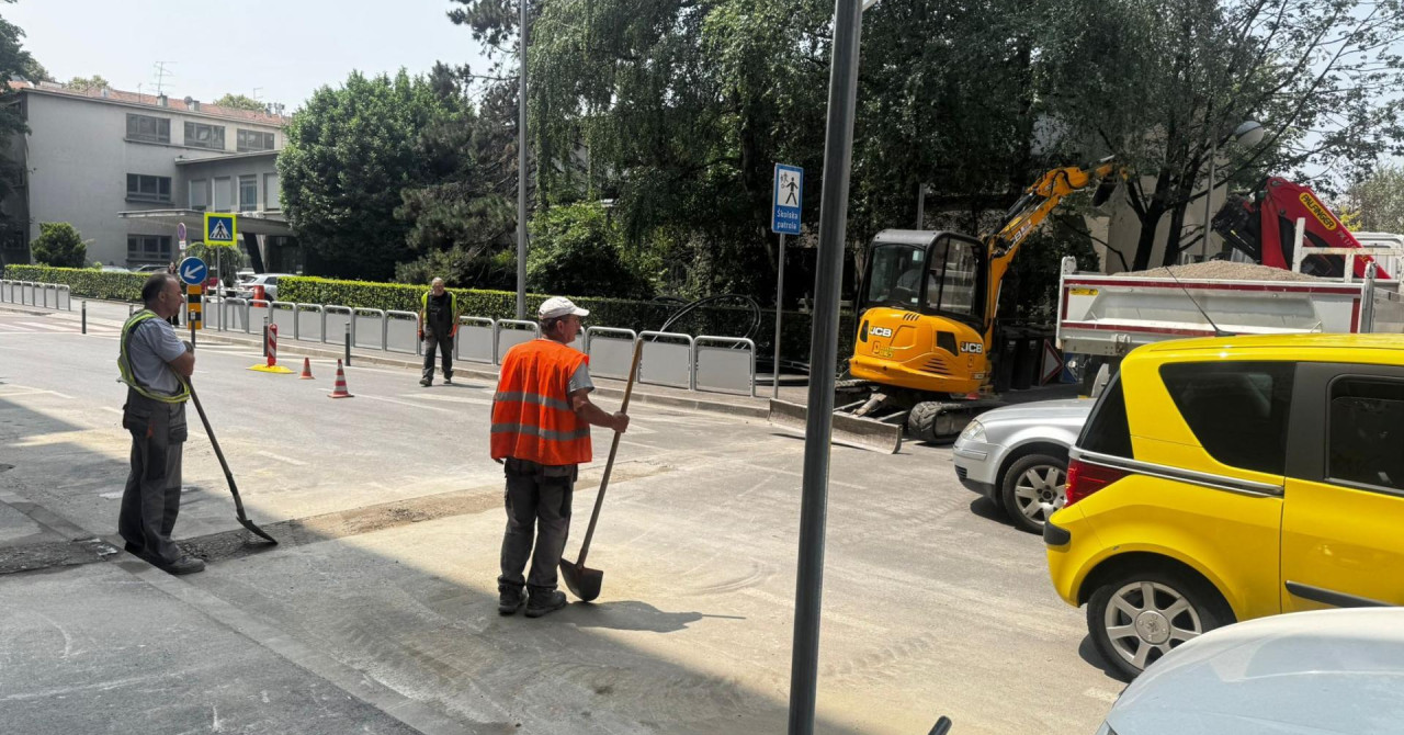 Jutarnji list - Pauk uletio u ulicu u Zagrebu, ogorčeni stanari ujutro nisu našli svoje aute ...