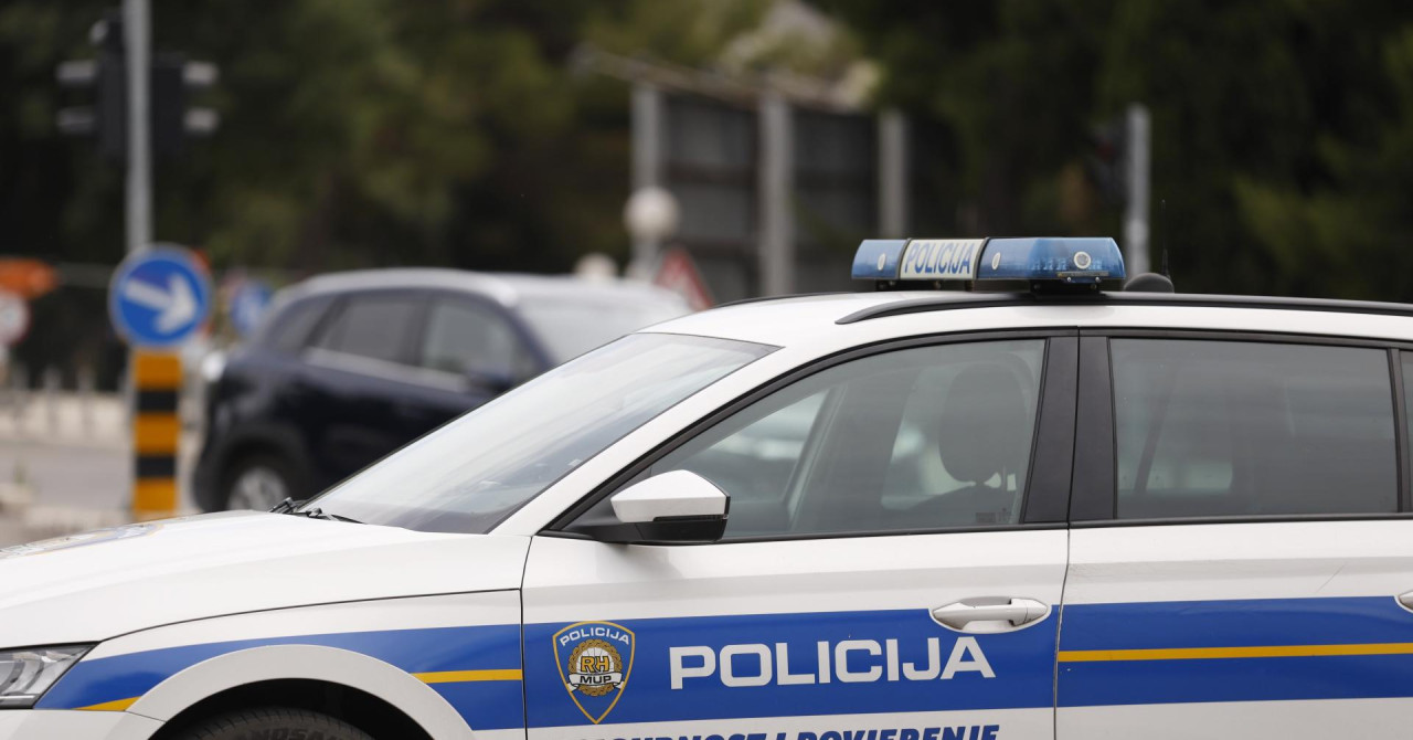 Jutarnji list - Šibenska policija pritvorila osumnjičenog za namjerno ... Jutarnji list - Šibenska policija pritvorila osumnjičenog za namjerno ...
