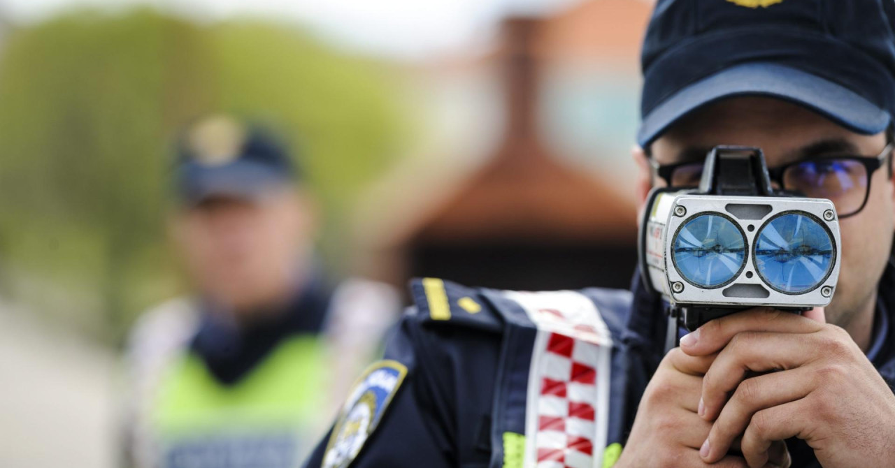 Jutarnji list - Šveđanin je na autocesti A1 vozio 249 km/h, ulovili ga ...