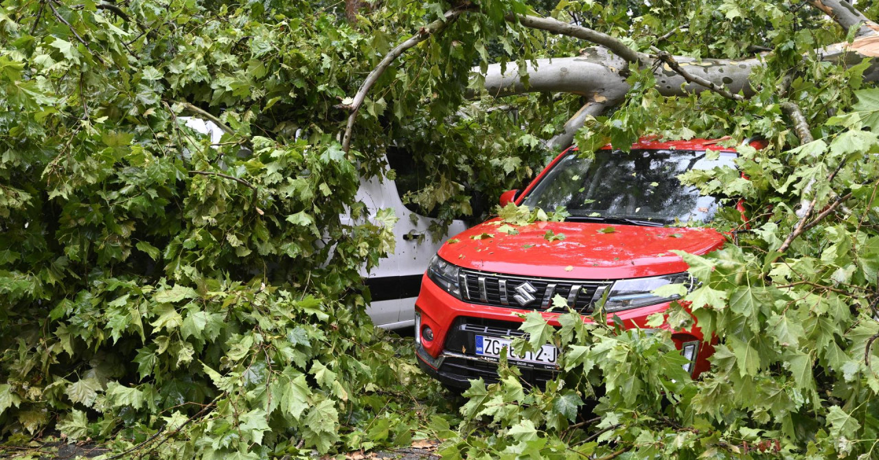 Jutarnji list - Ovo je kvart u Zagrebu koji uvijek nastrada u nevremenu. Stanari prozivaju ...