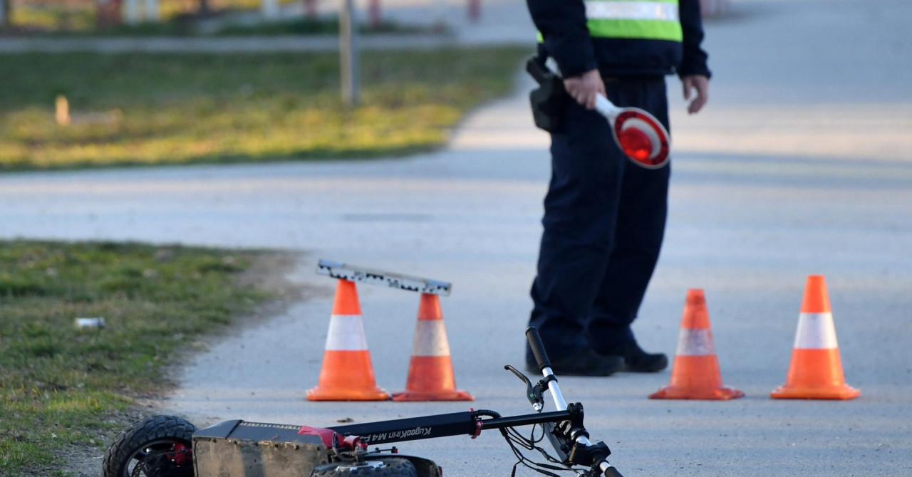 Jutarnji list - Dječak (13) s više od 2 promila romobilom se zabio u most. Ima višestruke ...