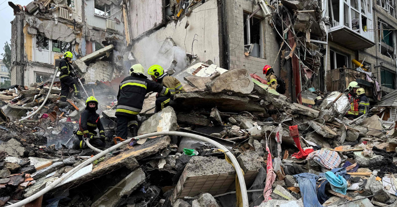 Jutarnji list - Broj poginulih u ruskom noćnom napadu na Ukrajinu popeo se na 16, među mrtvima i ...