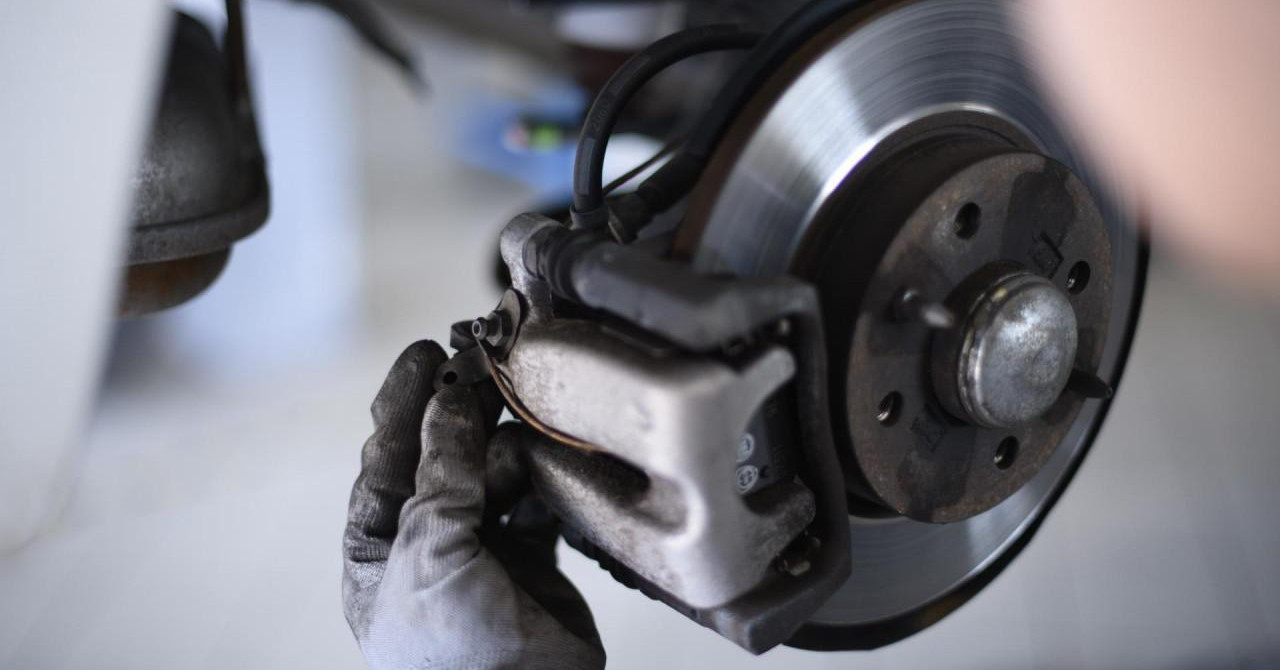 Auto Klub - Stellantisova tajna: Kako osigurati da kočnice električnih automobila ne zagađuju ...