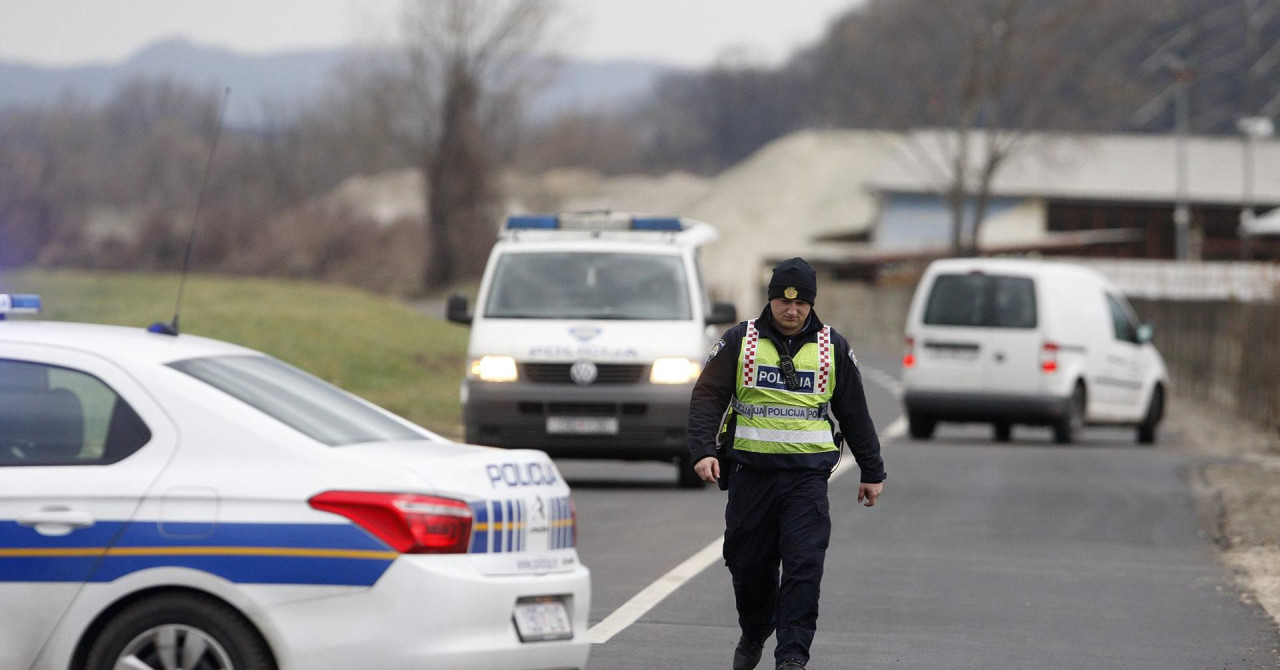Jutarnji list - Teška prometna nesreća na brzoj cesti između Bračaka i Mokrica: Kombi se zabio u ...