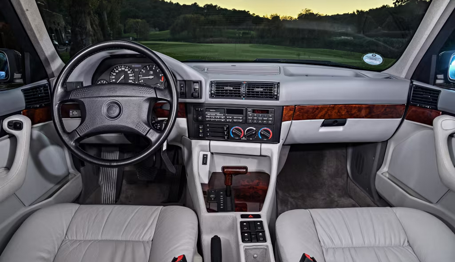 Auto Klub - BMW M5 e34 bio nešto posebno, ali 540i je imao V8: Nazivali su ga najboljom ...