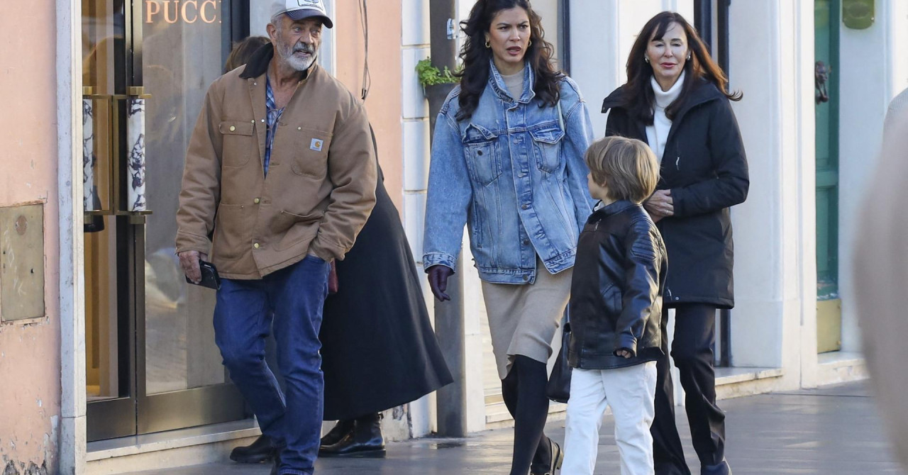 Gloria - Mel Gibson u opuštenoj šetnji s najmlađim sinom: Osmogodišnji ...