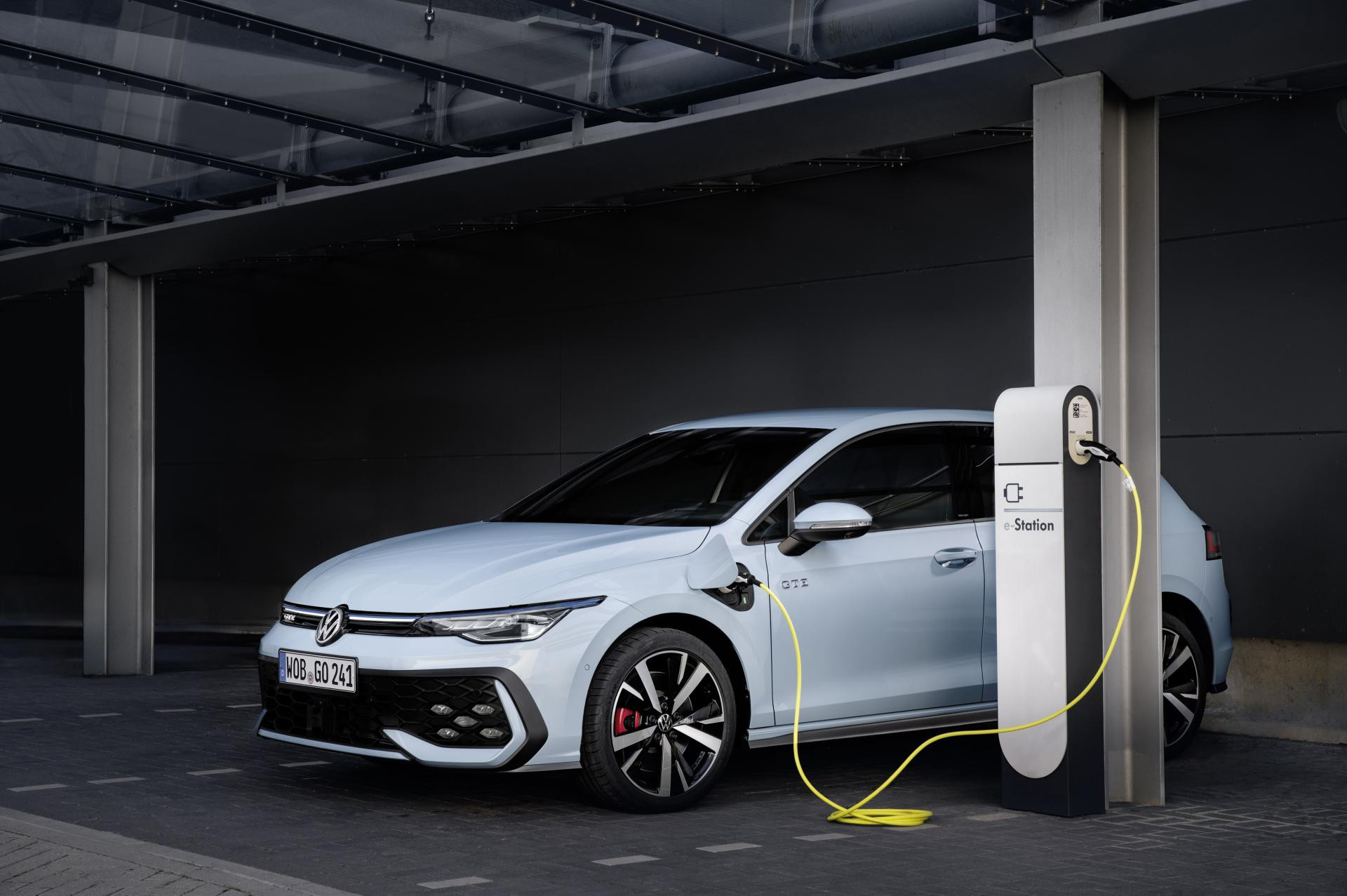 Auto Klub - Volkswagen je prikazao prvu sliku novog Golfa: Ovo je sve ...