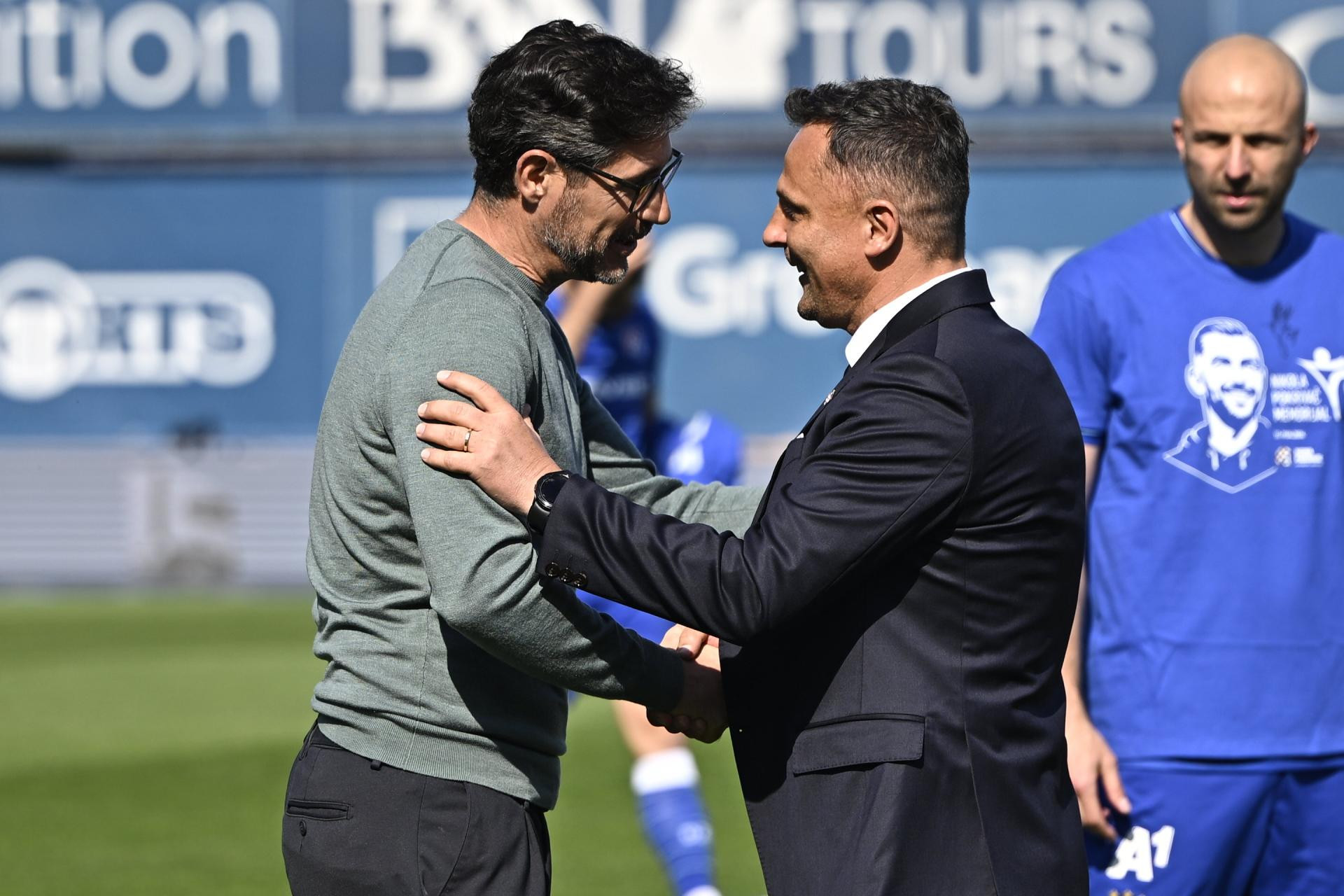 Sportske novosti - UŽIVO Dinamo - Rijeka: Modri sve bliže golu ...